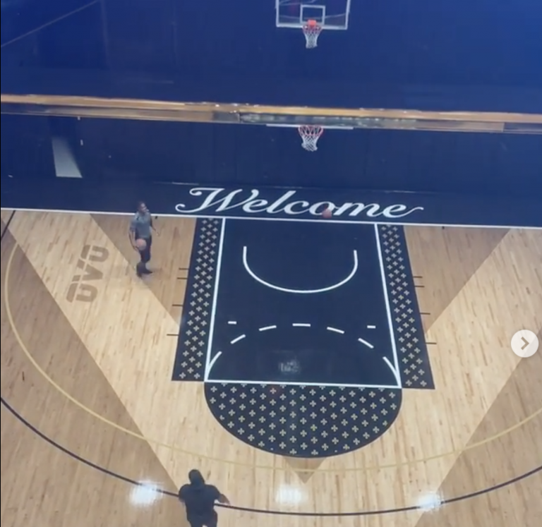Drake’s Toronto Mansion Features A Basketball Court